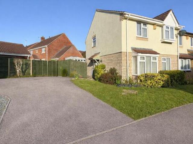 4 Bedroom House Swindon Swindon 100503028