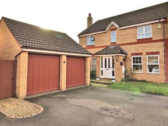 4 Bedroom House Potton Bedfordshire LS99344812