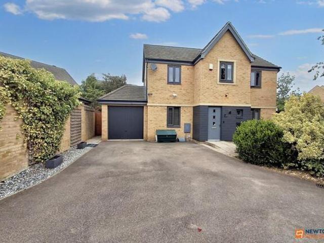 4 Bedroom House Peterborough Cambridgeshire LS100342842