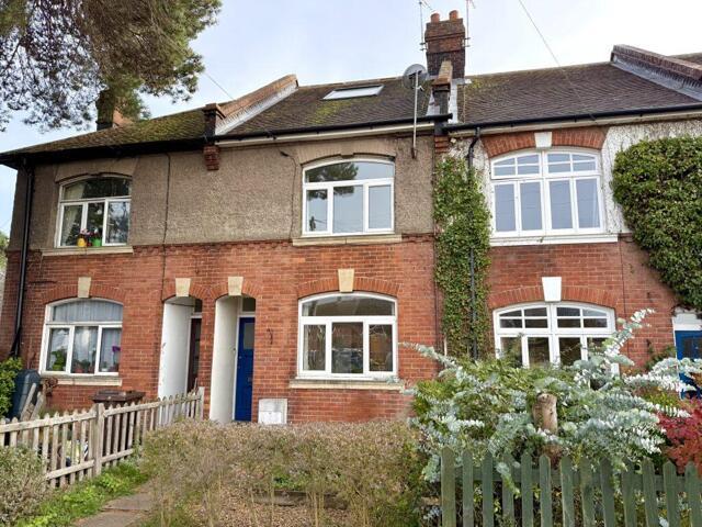 4 Bedroom House Petersfield Road Petersfield Road LS98903429