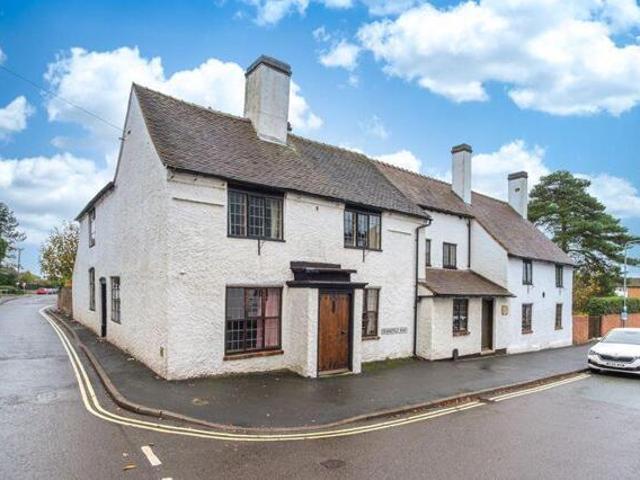 4 Bedroom House Penkridge Staffordshire 99290214