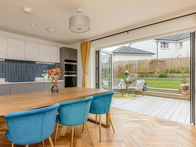 4 Bedroom House Penicuik Midlothian 98321916