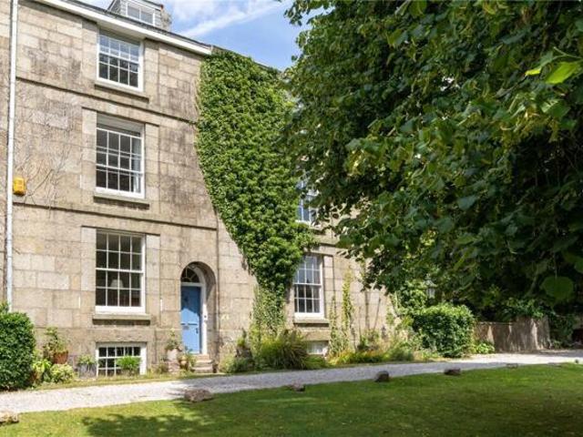 4 Bedroom House Penzance Cornwall LS100132447
