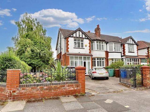 4 Bedroom House Prestwich Bury 99130031