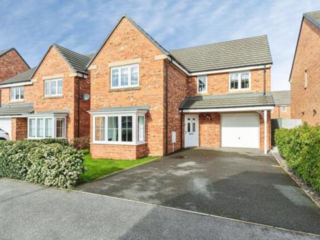 4 Bedroom House Preston Lancashire LS99773712