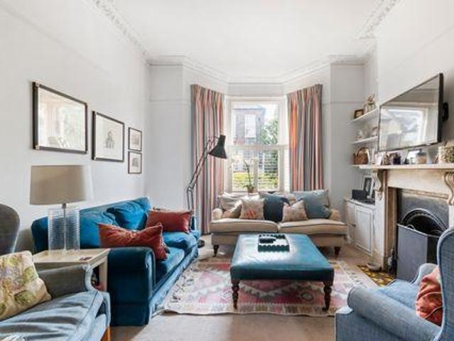 4 Bedroom House Putney England LS102276843