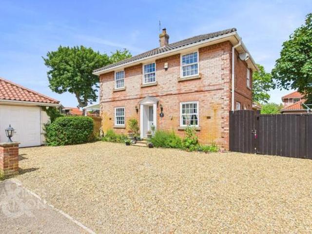4 Bedroom House Pulham Market Pulham Market LS100426406