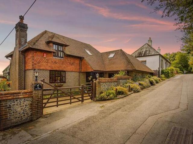 4 Bedroom House Pyecombe Pyecombe 99641863