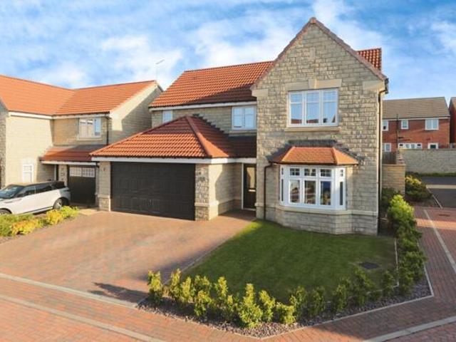 4 Bedroom House Rotherham Rotherham LS99475773