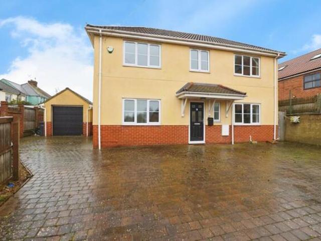 4 Bedroom House Royal Wootton Bassett Swindon 101168369