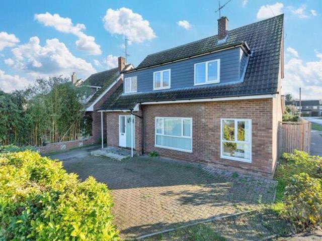 4 Bedroom House Royston Cambridgeshire 99029457