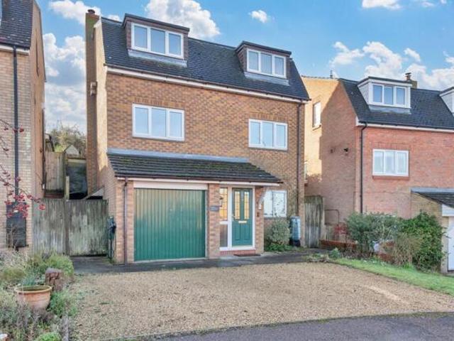 4 Bedroom House Royston Cambridgeshire 100685342