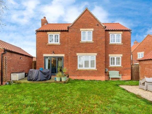 4 Bedroom House Ropsley Ropsley 98834543