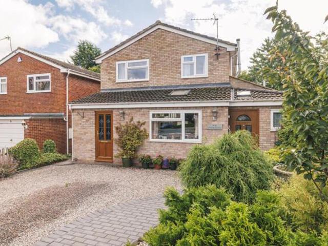 4 Bedroom House Ross On Wye Herefordshire LS101892166