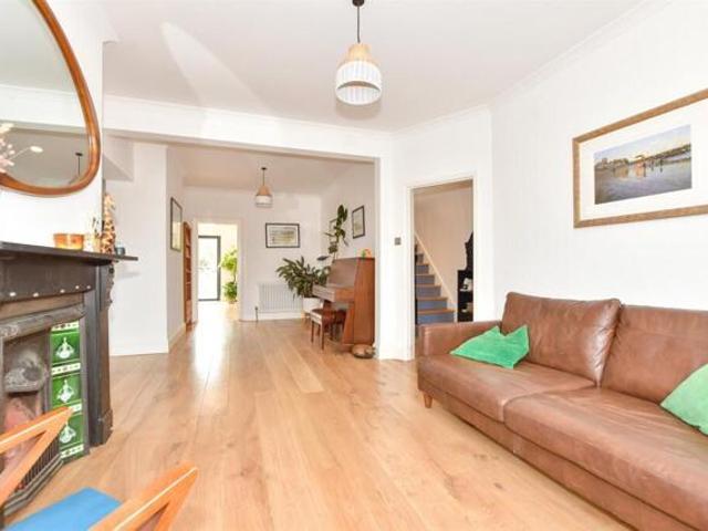 4 Bedroom House Ramsgate Kent 98545742