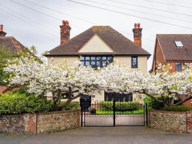 4 Bedroom House Ramsgate Kent LS101996133