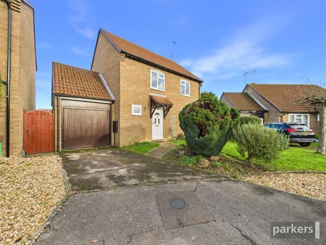 4 Bedroom House Reading Wokingham 98968866