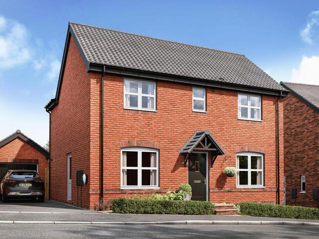4 Bedroom House Redditch Worcestershire 101996162