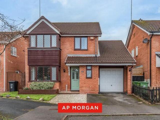 4 Bedroom House Redditch Worcestershire 99688666