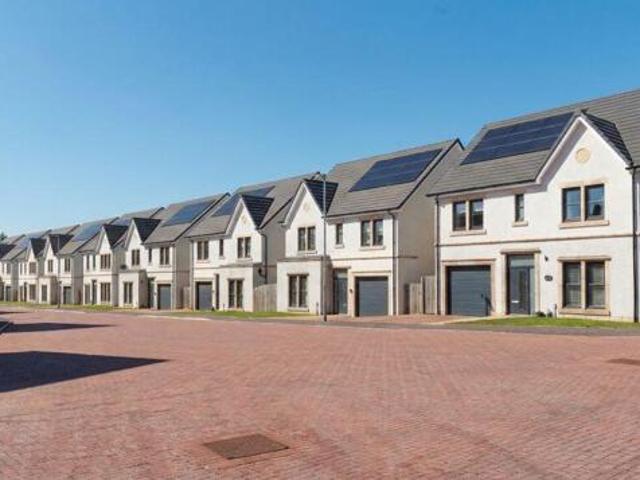 4 Bedroom House Renfrewshire Renfrewshire LS100540584