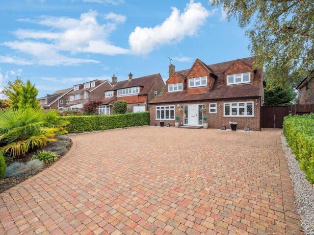 4 Bedroom House Rickmansworth Hertfordshire 99437033