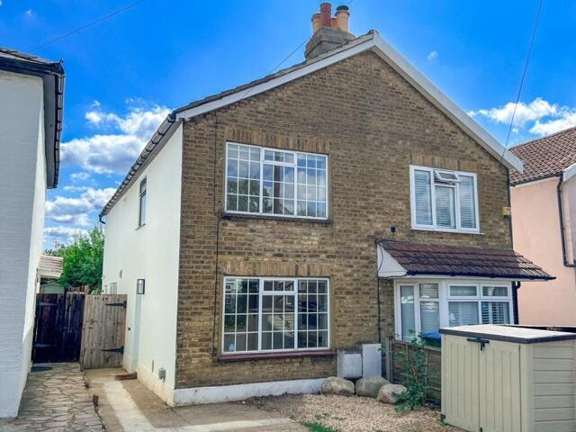 4 Bedroom House Richmond Upon Thames Surrey LS98969274
