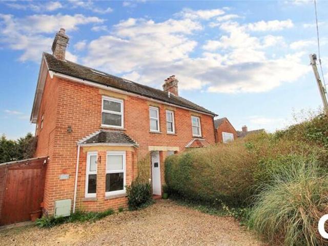 4 Bedroom House Ringwood Hampshire LS88996142