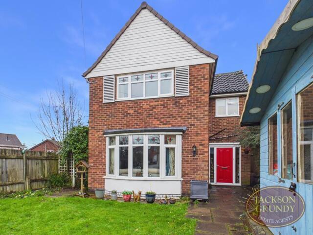 4 Bedroom House Rugby Warwickshire LS99161409