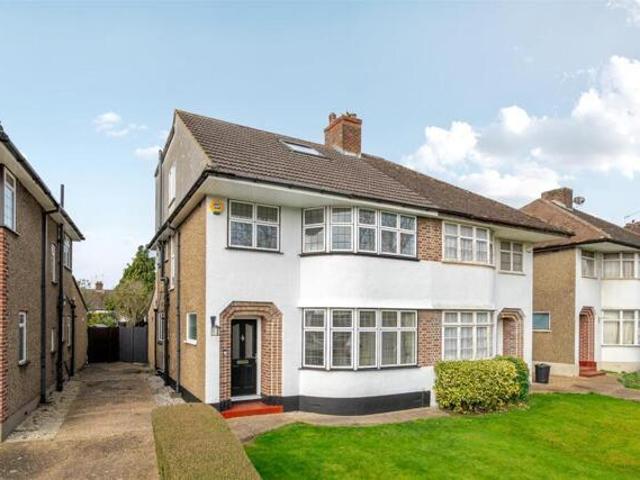 4 Bedroom House Ruislip Greater London 101677146
