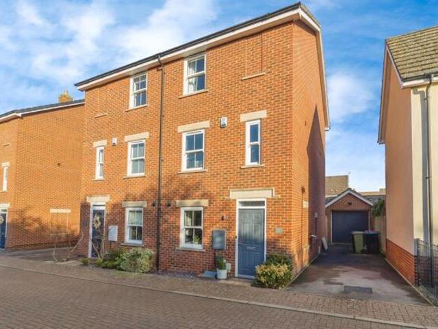 4 Bedroom House Woburn Sands Woburn Sands 98930003