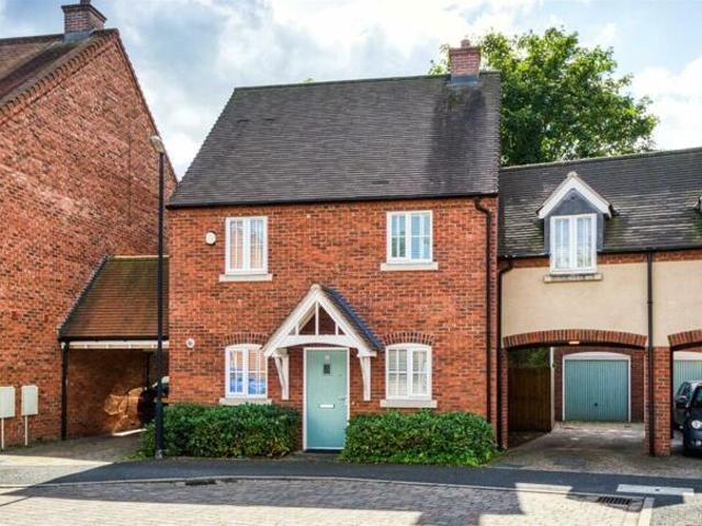 4 Bedroom House Wombourne Wombourne 99840257