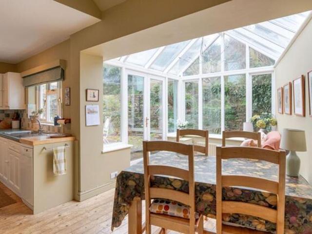 4 Bedroom House Woodstock Oxfordshire LS101677620