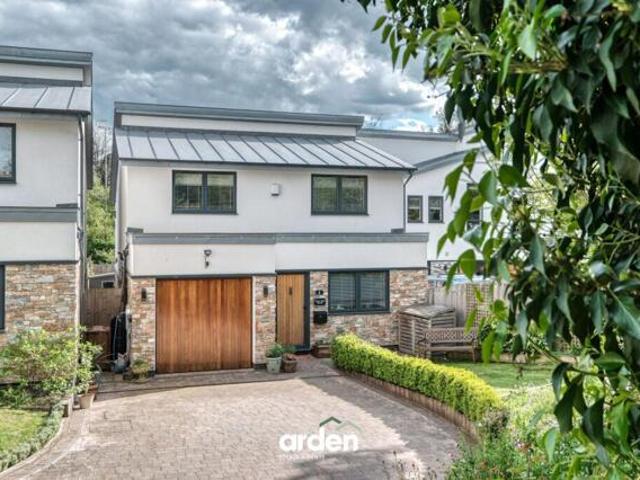 4 Bedroom House Worcester Worcestershire LS101797087