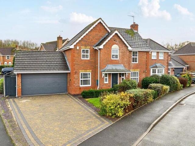 4 Bedroom House Worcester Worcestershire LS98765876