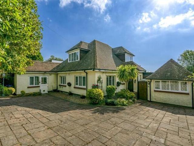 4 Bedroom House Worthing West Sussex LS98968879