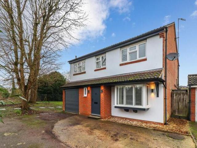 4 Bedroom House Watford Hertfordshire 100366243