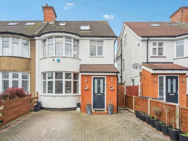 4 Bedroom House Watford Hertfordshire 99277769
