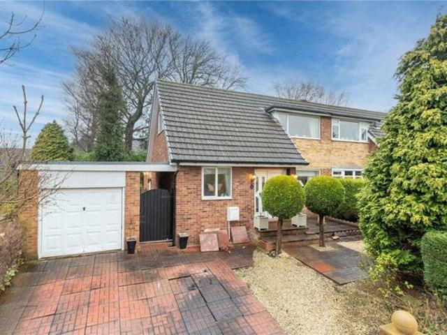 4 Bedroom House Wakefield Leeds 101677987