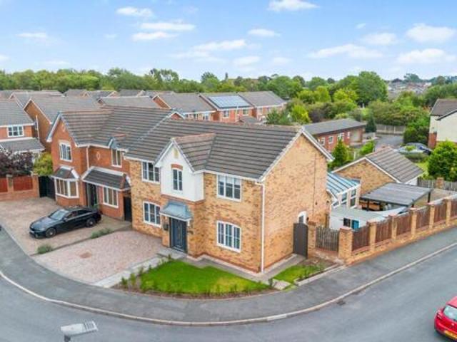4 Bedroom House Warrington Warrington LS98903638