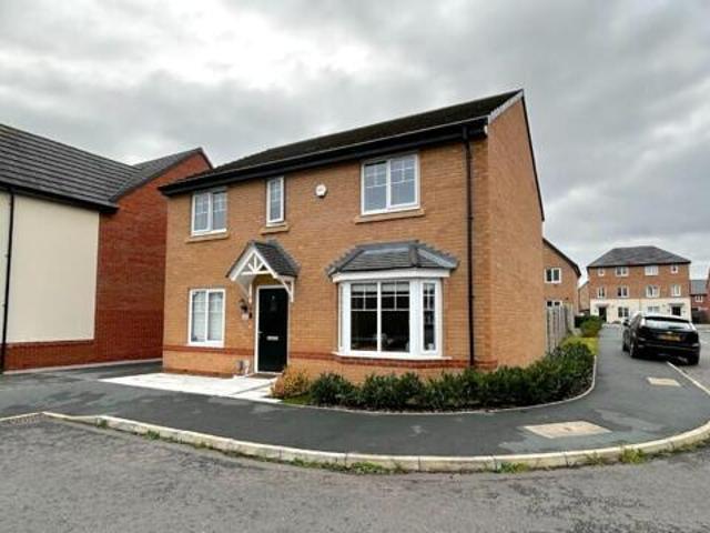 4 Bedroom House Warrington Warrington 100426242