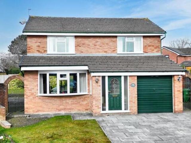 4 Bedroom House Warrington Warrington 100987779