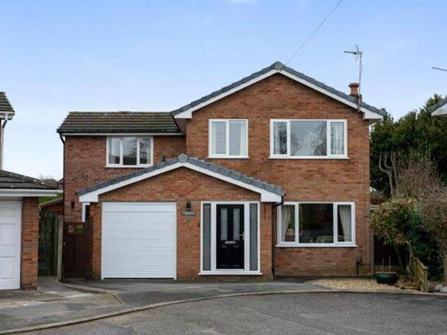 4 Bedroom House Warrington Warrington 99895194