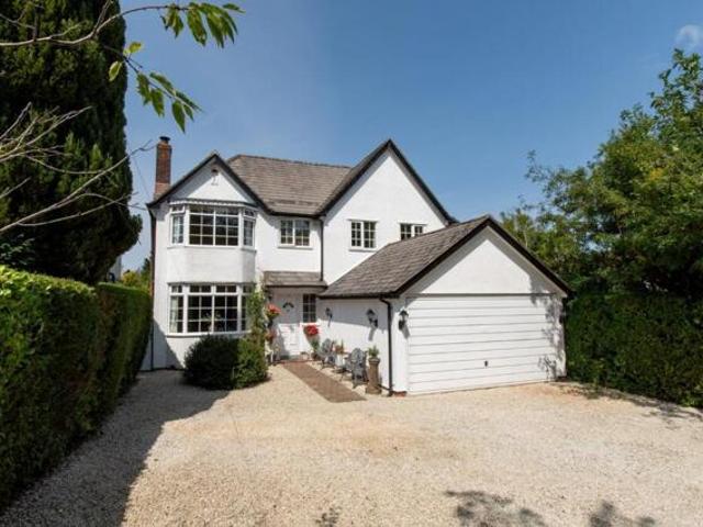 4 Bedroom House Warwickshire Warwickshire LS99840479