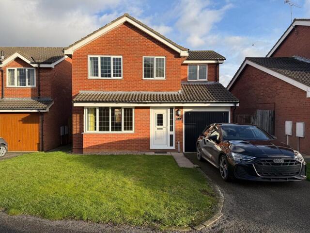 4 Bedroom House Wellingborough Northamptonshire 98969181
