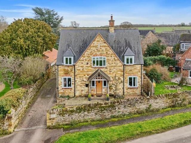4 Bedroom House Wellingborough Northamptonshire 100685318