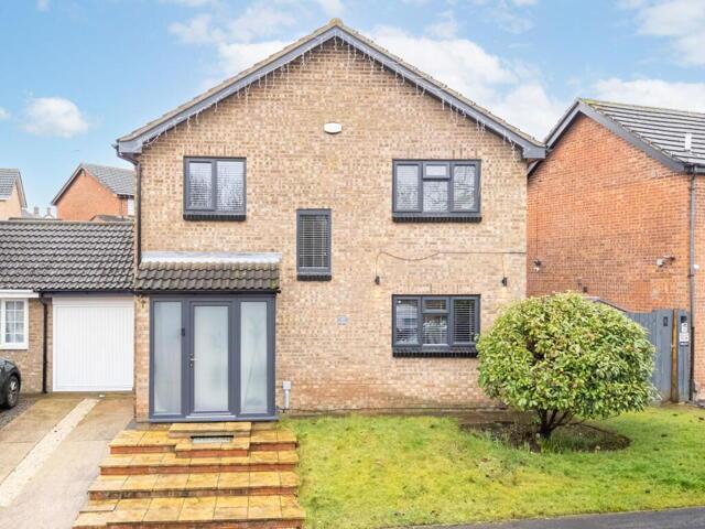4 Bedroom House Wellingborough Northamptonshire 100917797