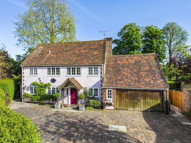 4 Bedroom House West Sussex West Sussex 100854762
