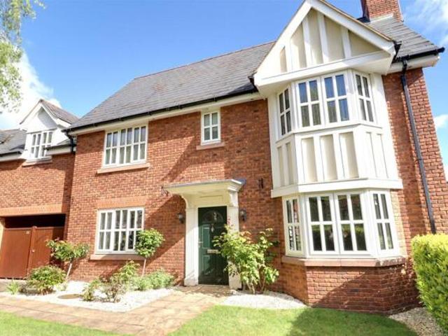 4 Bedroom House Weston Cheshire 100366359