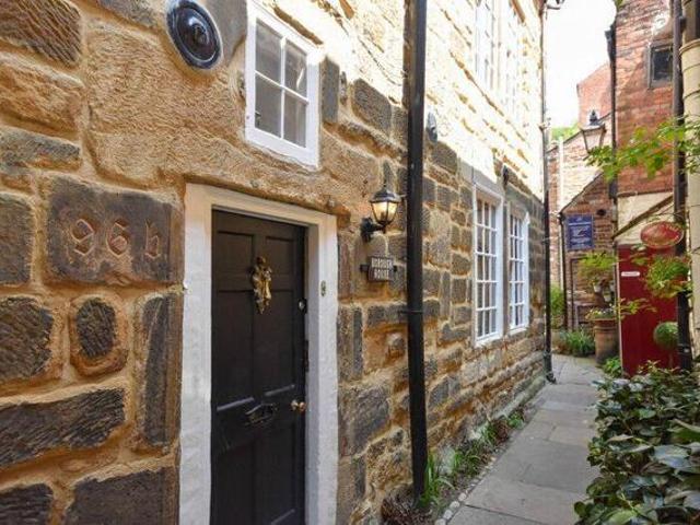 4 Bedroom House Whitby North Yorkshire 99736027