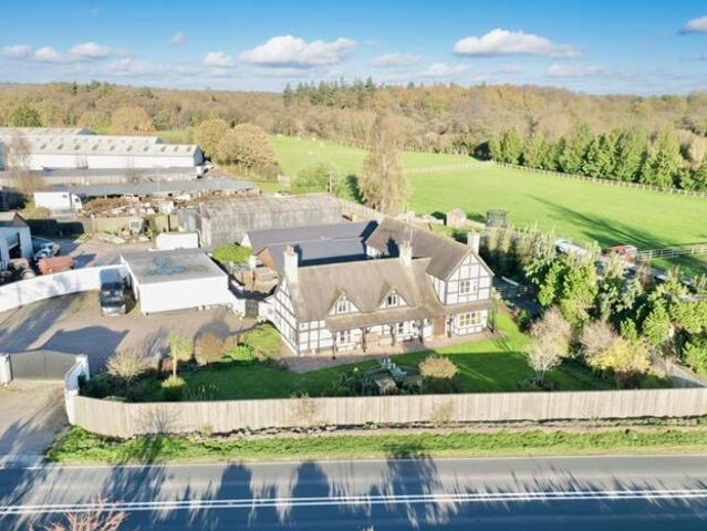 4 Bedroom House Whitchurch Shropshire 99572013